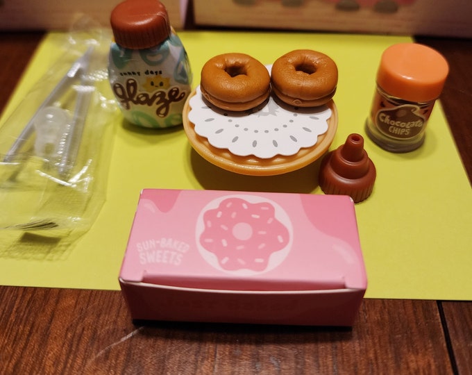 Miniverse Make It Mini Food Diner Series 2 MINT CHOCOLATE Chip SUNDAE ...