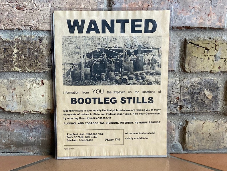 Old Historic Wanted Poster Prints / Bootleg / Al Capone / Bonnie and ...
