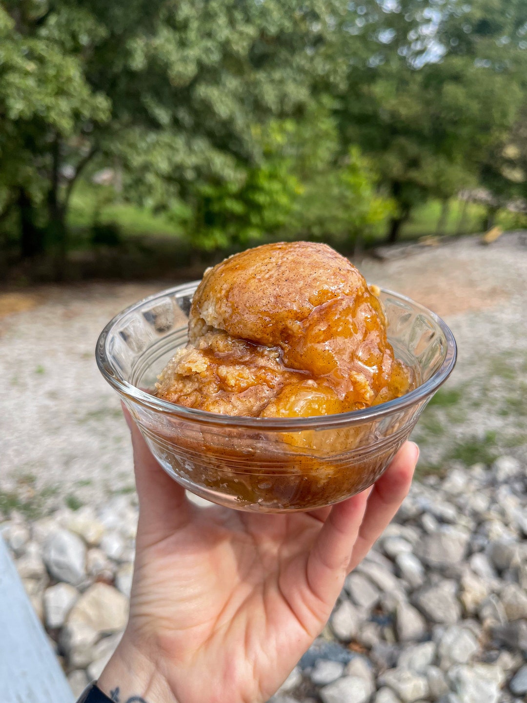 Caramel Apple Pie Bread Pudding Recipe | Gourmet Bread Pudding Cups ...