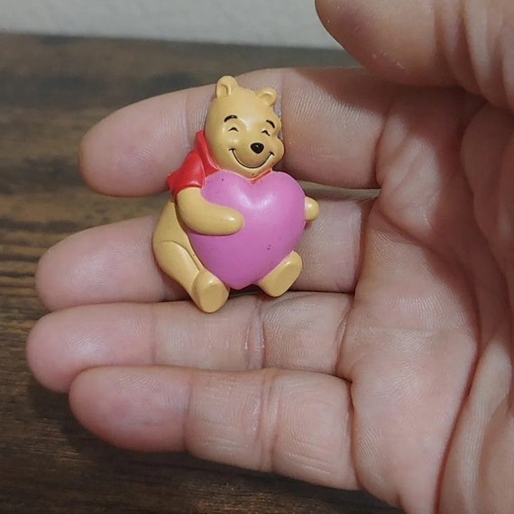 80s Hallmark Disney Winnie The Pooh Pink Heart Pin - Gem