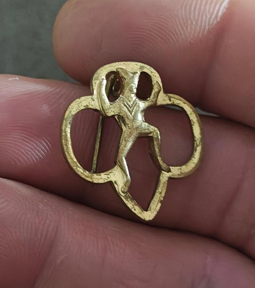 1960s Vintage Vintage Girl Scout Brownie Membership Gold Tone Pin ...