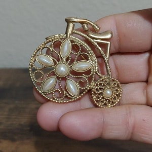 Bicycle Pin - Etsy