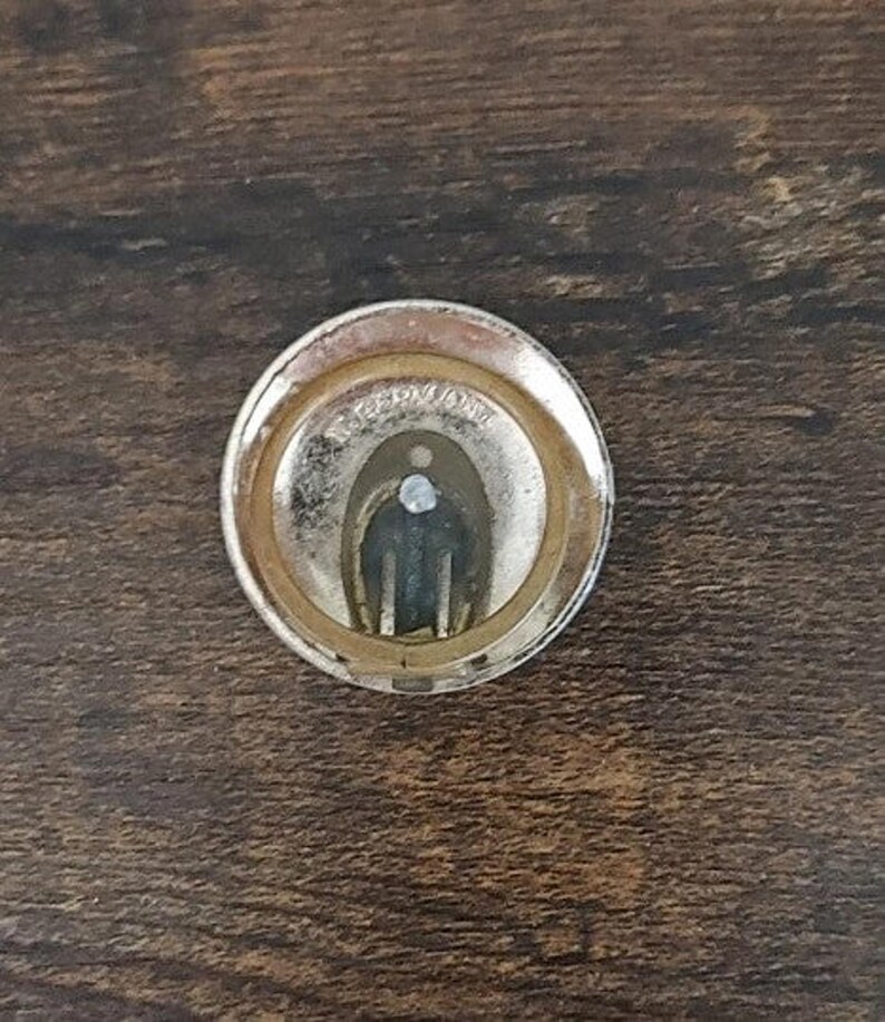 1970's Gold Tone Dots & Darkened Background Scarf Clip - Etsy