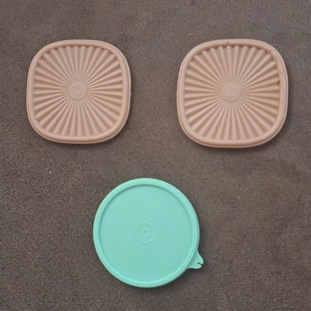 3 Vintage 1990s Mini Tupperware Lids Magnets - Etsy