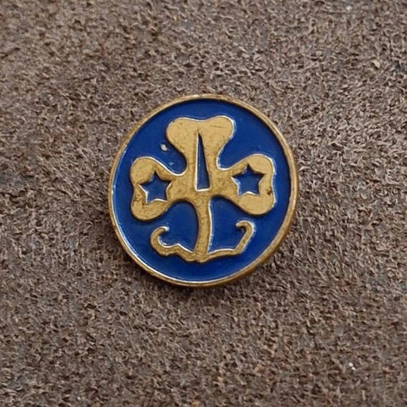 1950s/60s Girl Scout World Association Blue Clover Trefoil Pin - Etsy
