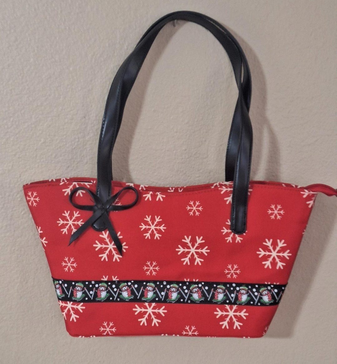 Classic Christmas Snowman With Snowflakes Red Green White Black Handbag ...