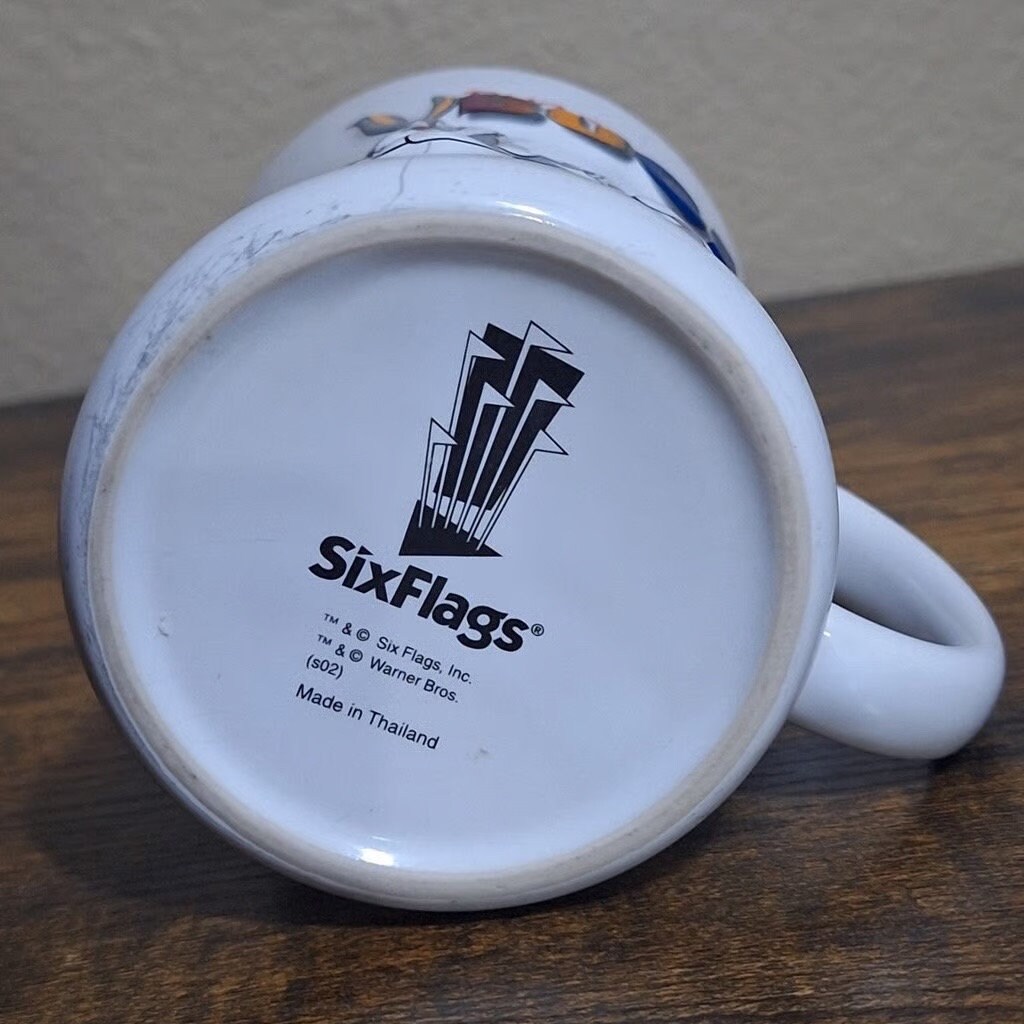 Bugs Bunny 3D Embossed 12 Oz Six Flags Mug - Etsy