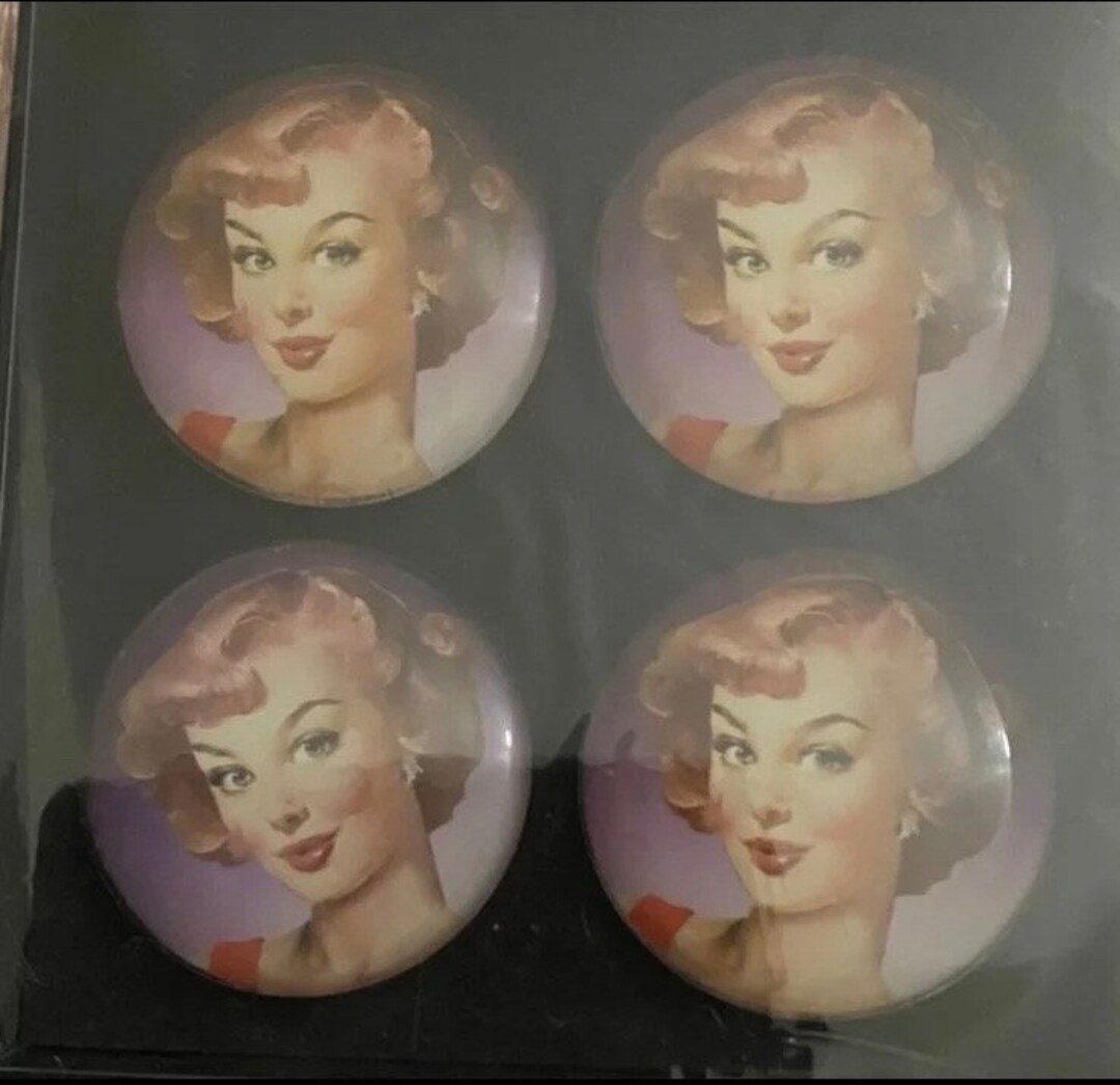 Pin-up Model Magnets - Etsy