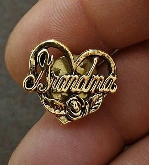 80s/90s Textured Grandma Rose Heart Pin - Gem
