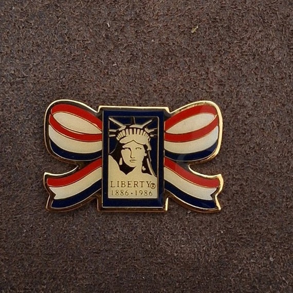 82 Statue of Liberty Centennial Enamel Pin - Gem