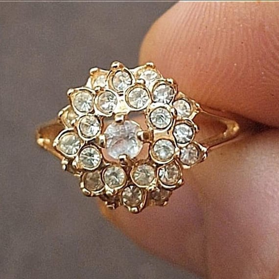 Vintage ring marked k - Gem Vintage ring marked k - Gem
