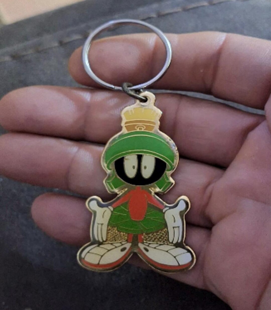 1992 Looney Tunes Marvin the Martian Gold Tone Enamel Keychain - Etsy