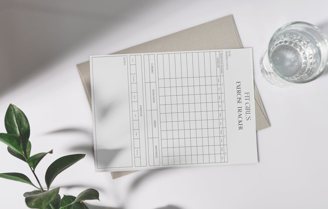Fit Girl Exercise Tracker | Gym Diary | Minimal Design | Cardio ...