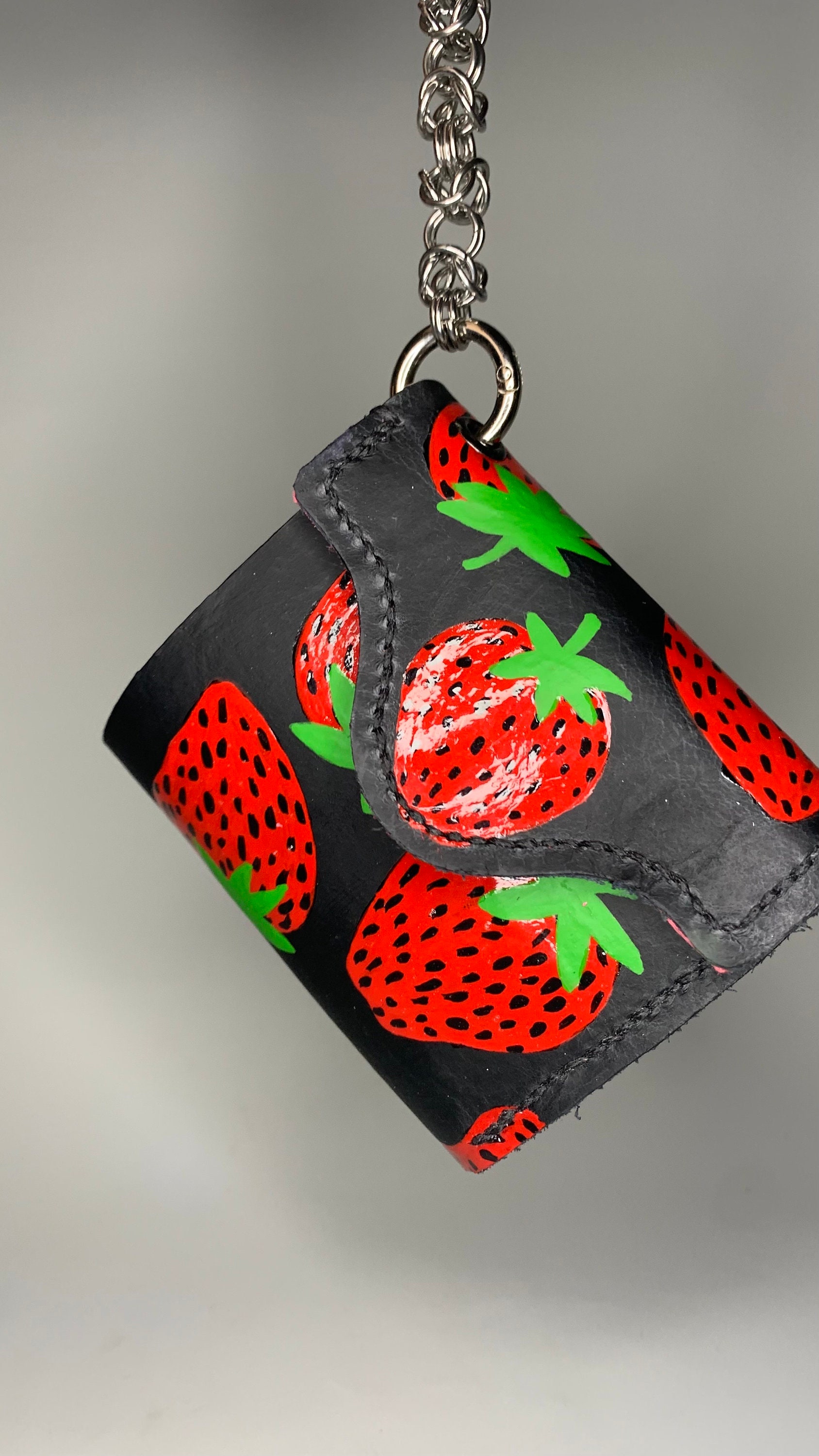 Strawberry Wallet. Handcrafted Leather Trifold. Chainmail Wallet Chain ...