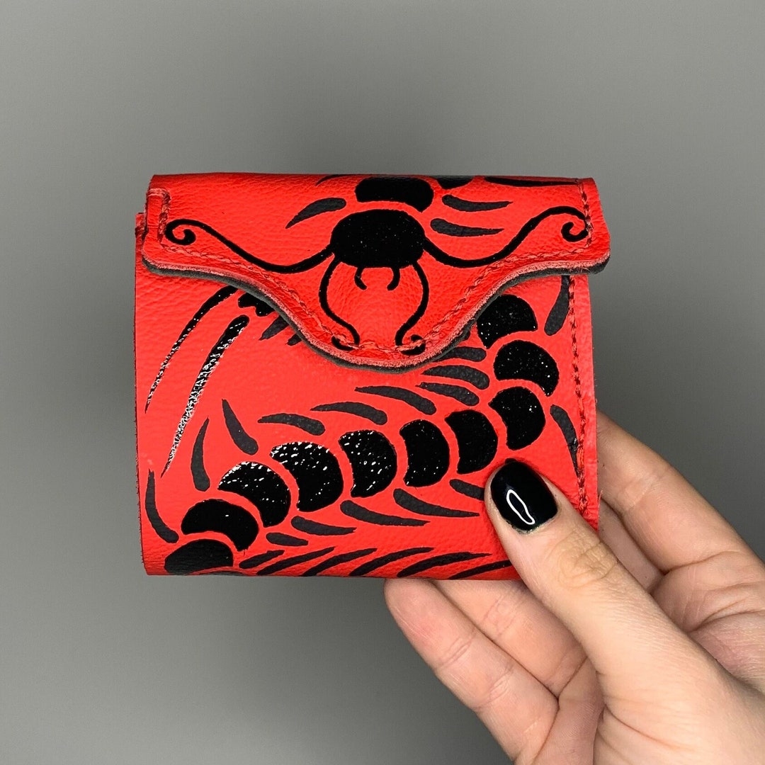 Handmade Centipede Leather Trifold Wallet. Loricariiidae - Etsy
