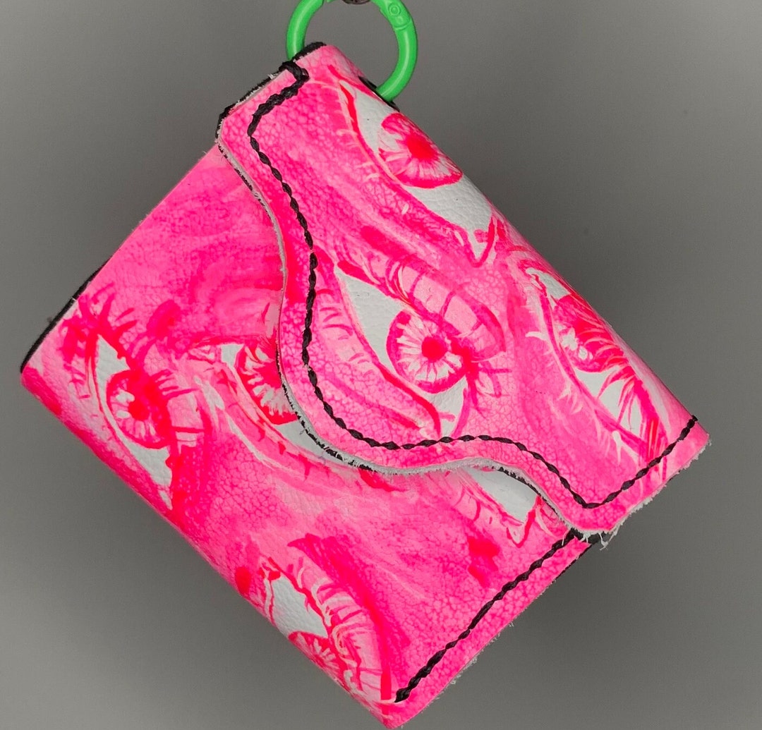 Eye Wallet. UV Reactive Paint. - Etsy