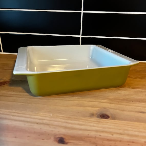 Pyrex 922 Verde Green 8x8x2 Brownie Pan/baking Dish - Etsy