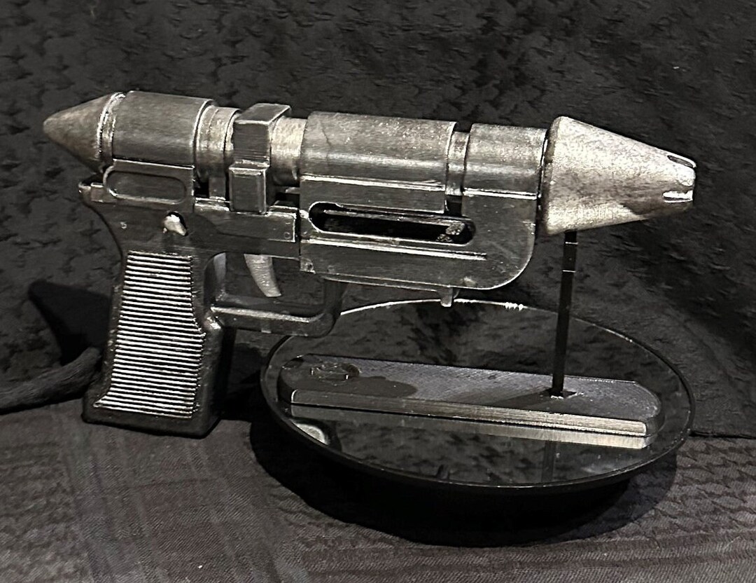 Grand Admiral Thrawn Blaster RK3 - Etsy