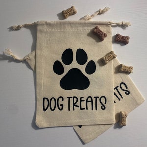 Dog Treat Bag, Doggy Treat Bag, Paw Print Treat Bag, Bag for Dog Treats ...
