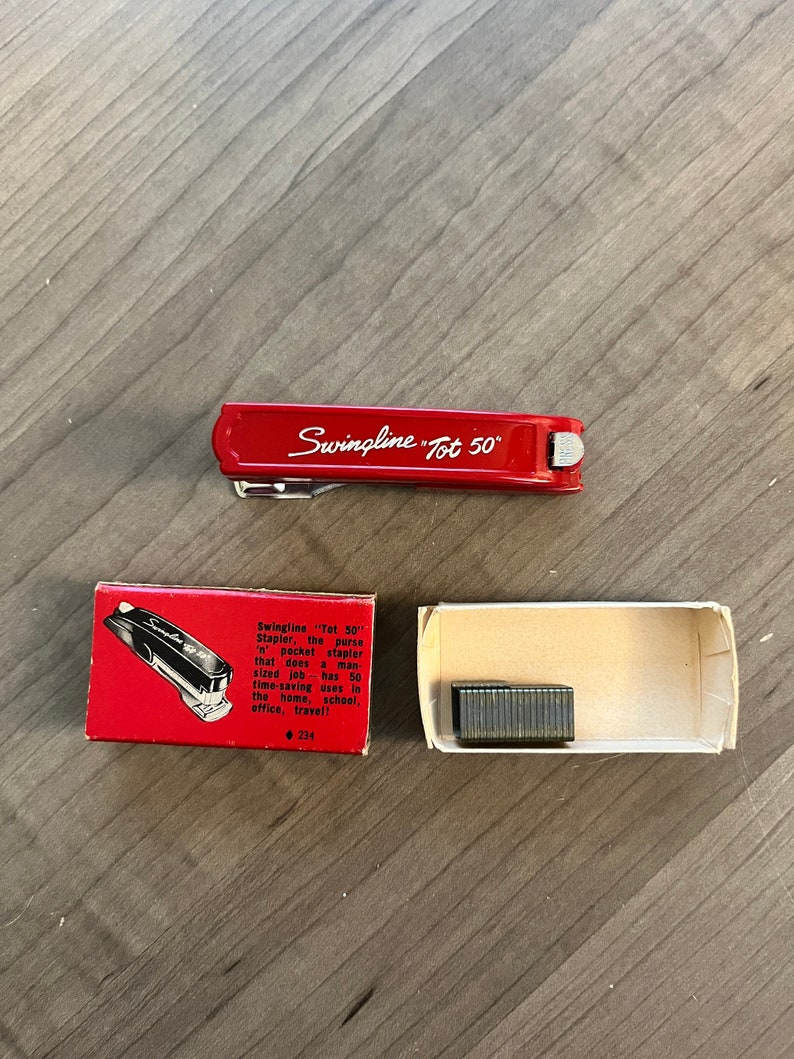 Vintage Swingline TOT 50 Stapler and Staples, 1980's Office Supplies - Etsy