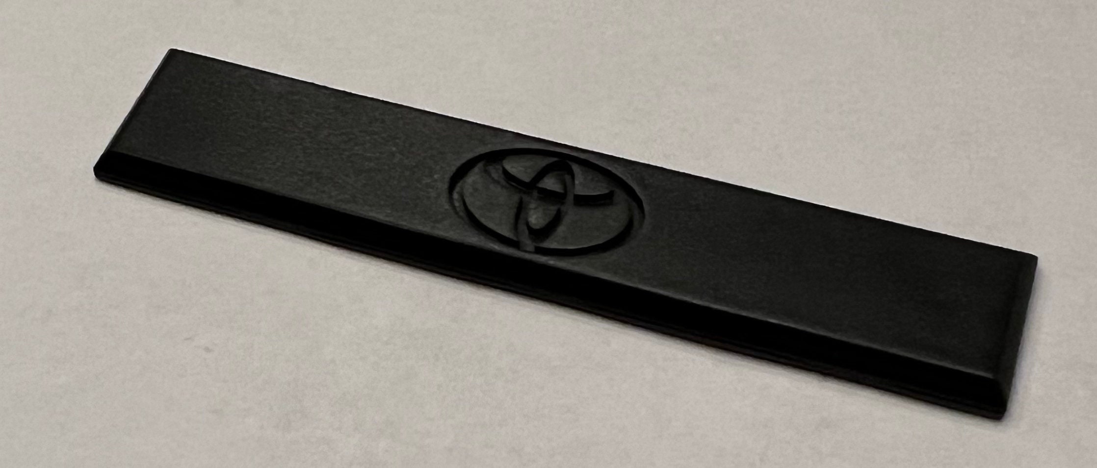 Toyota Tundra Center Console Badge - Debossed (SR5 Style) - Etsy