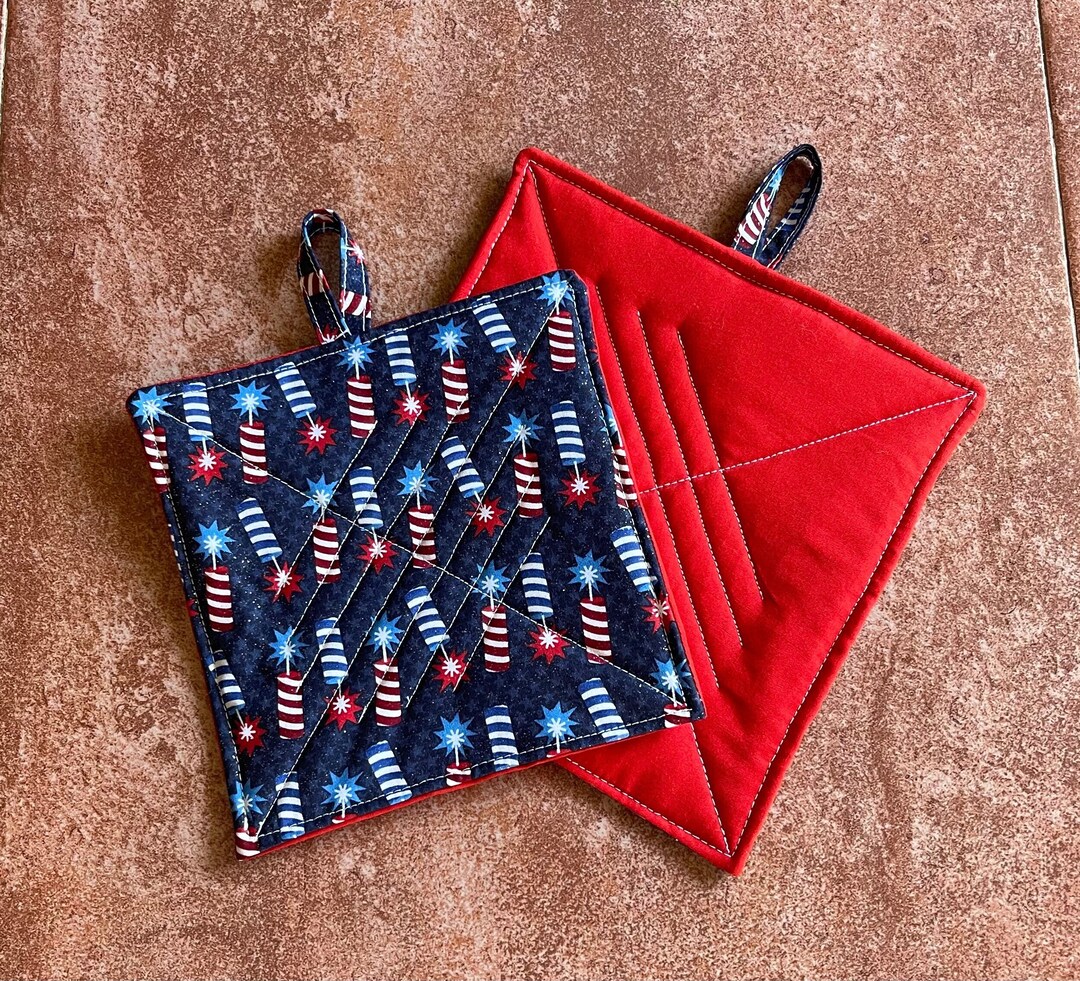 Pot Holders (large) ~ Patriotic Firecrackers (red) - Etsy