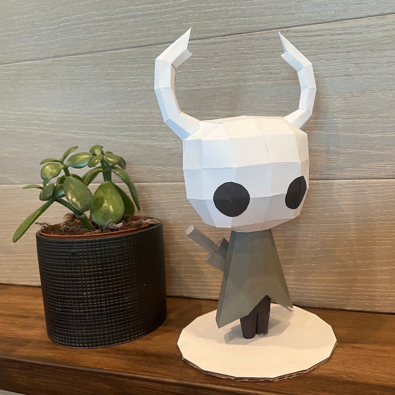 Hollow Knight Papercraft Figurine Beginner-friendly Low Poly Template ...