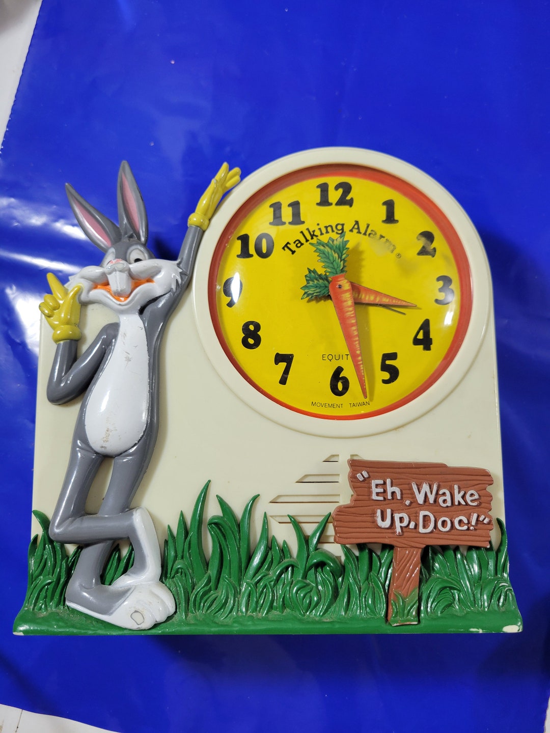 Bugs Bunny Alarm Clock -- ITEM #1441 - Etsy