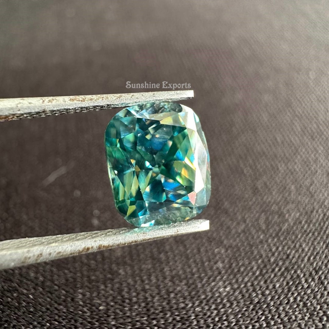 1 to 10 Carat Blue Color Cushion Cut Handmade Loose Moissanite for ...