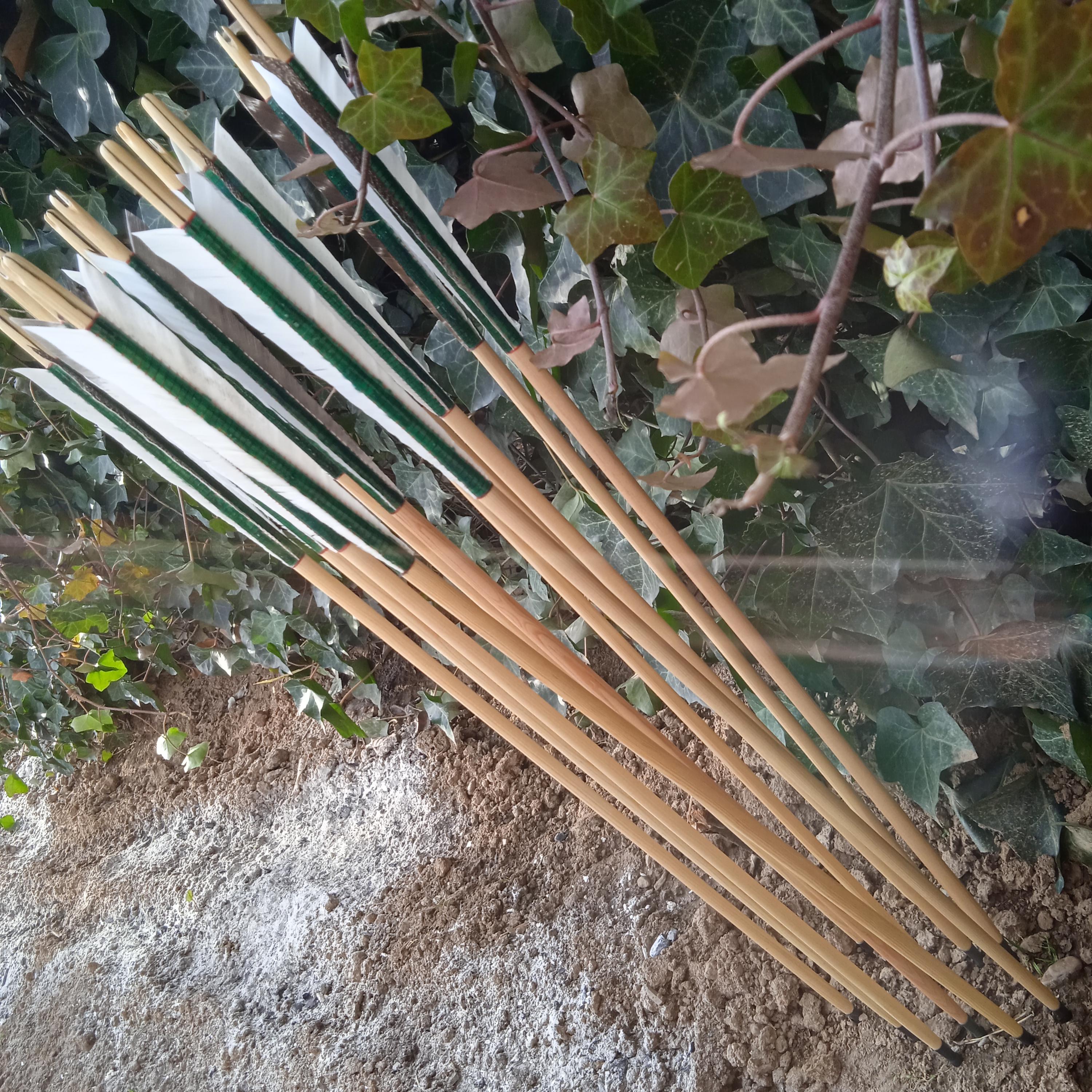 Traditional Medieval English Arrows. Custom Wooden Arrows. 6 Arrows - Etsy