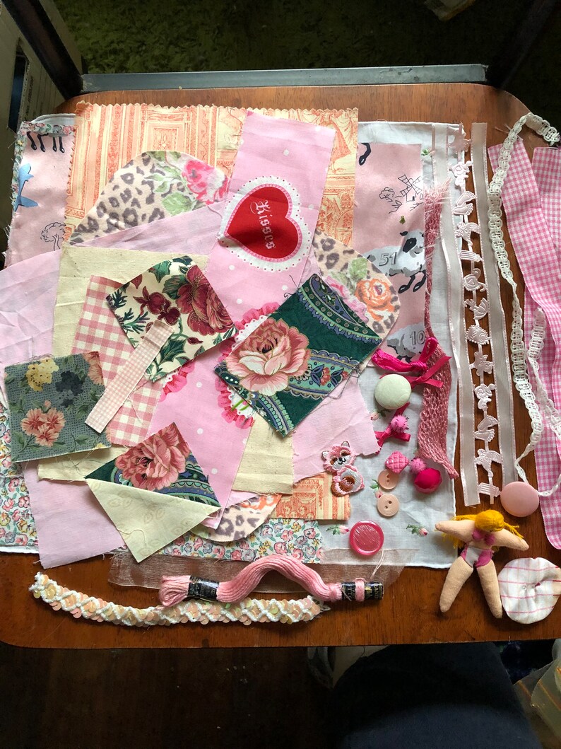 PINK Slow Sewing Stitching Fabric Notions Buttons Ribbons Floss Thread ...