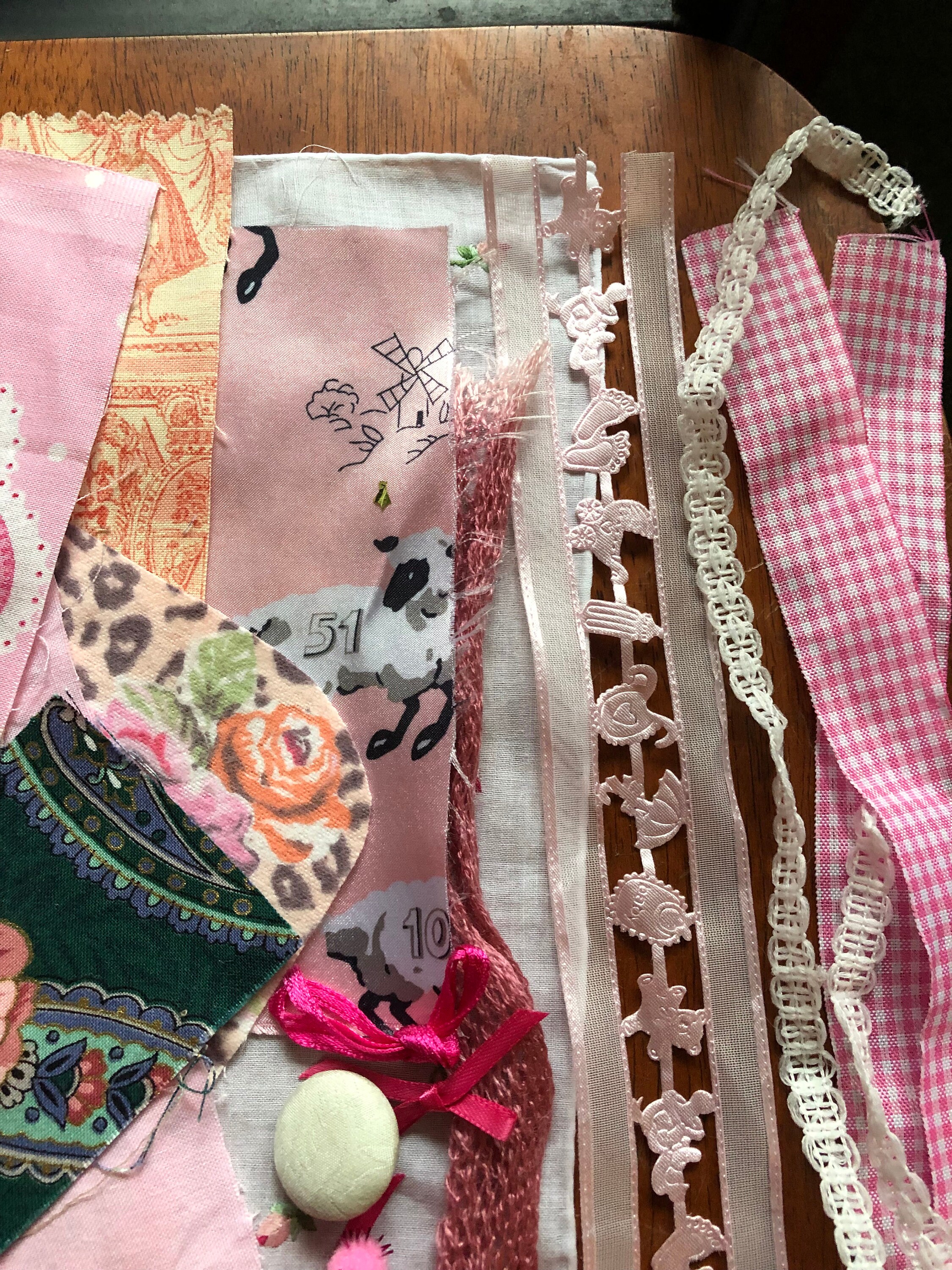 PINK Slow Sewing Stitching Fabric Notions Buttons Ribbons Floss Thread ...