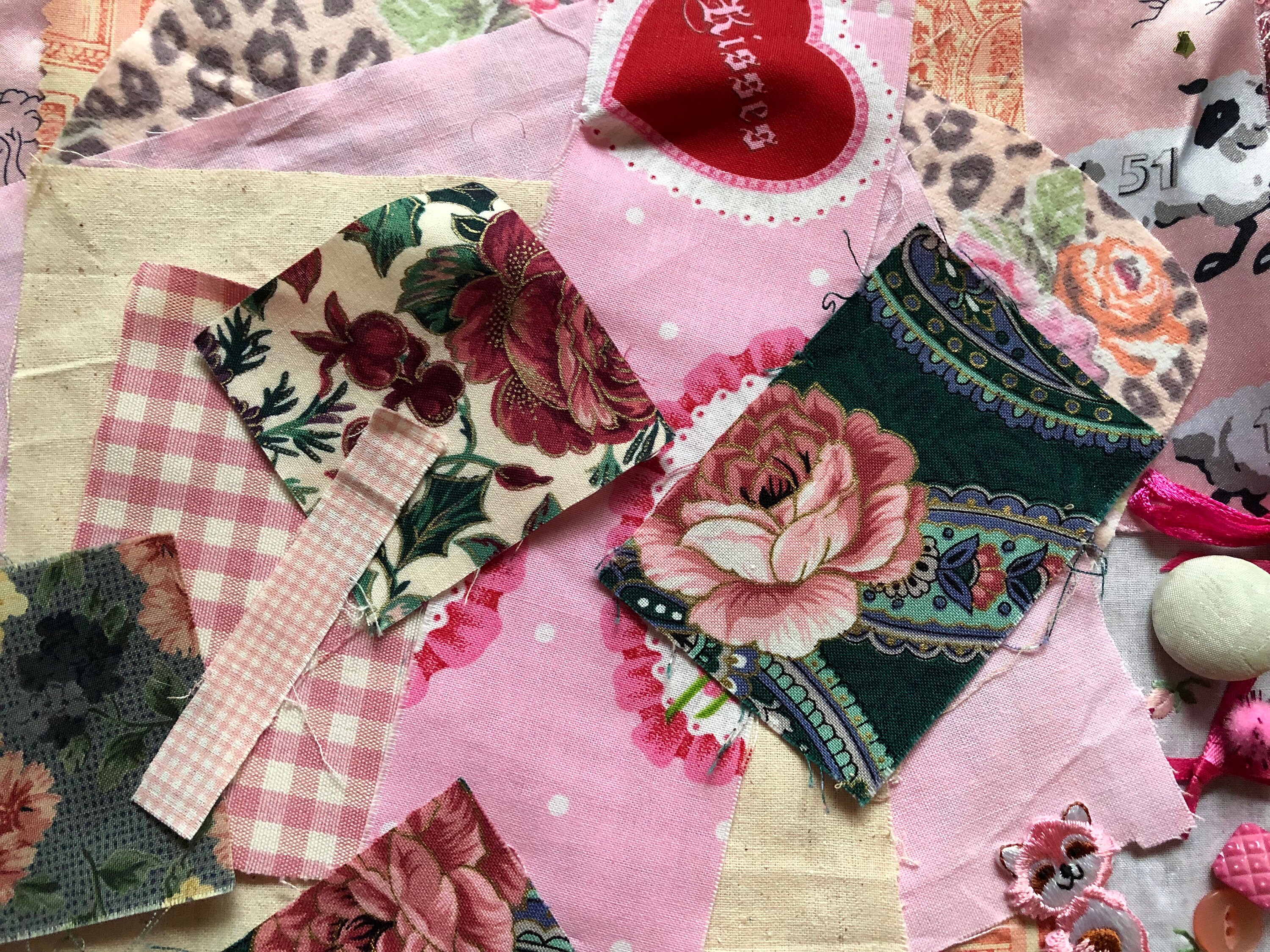 PINK Slow Sewing Stitching Fabric Notions Buttons Ribbons Floss Thread ...