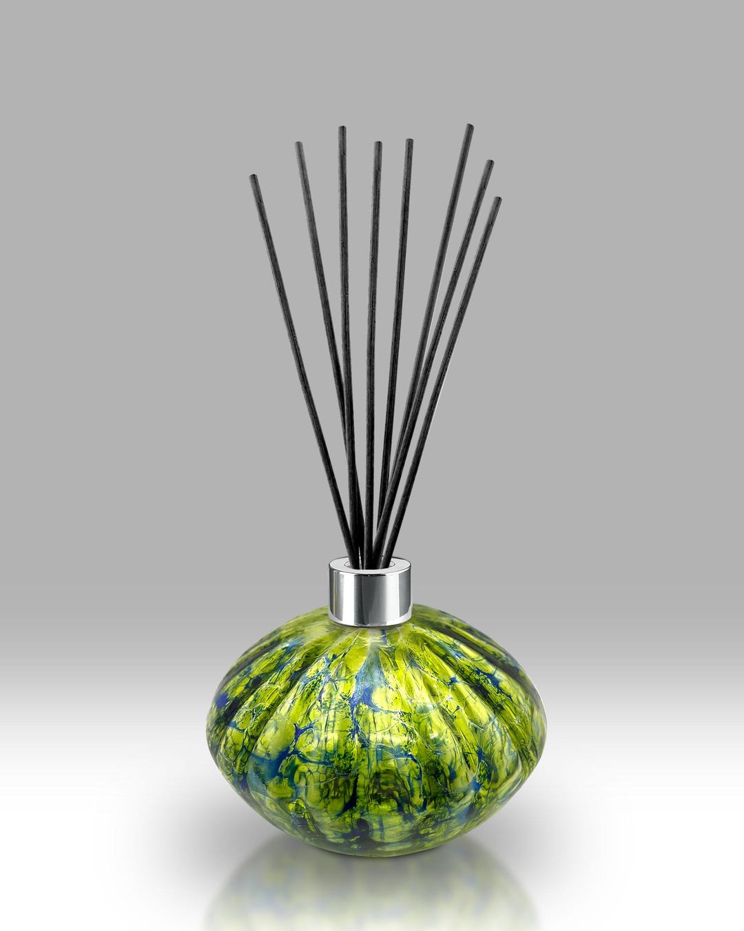 Handmade Mouth Blown Aurora Collection Sphere Reed Diffuser by Nobile ...