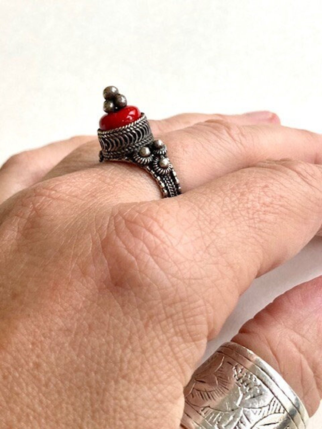 Antique Silver Yemeni Tribal Bedouin Filigree Ring With Grain and Red ...