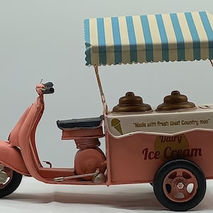 Vintage Metal Ice Cream Cart, Handmade Decorative Display, Pink & White ...