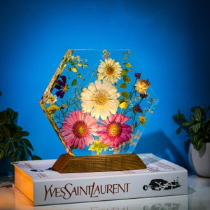 Real Flower Resin Night Light, Customized Dried Flower Resin Lamp, Real ...