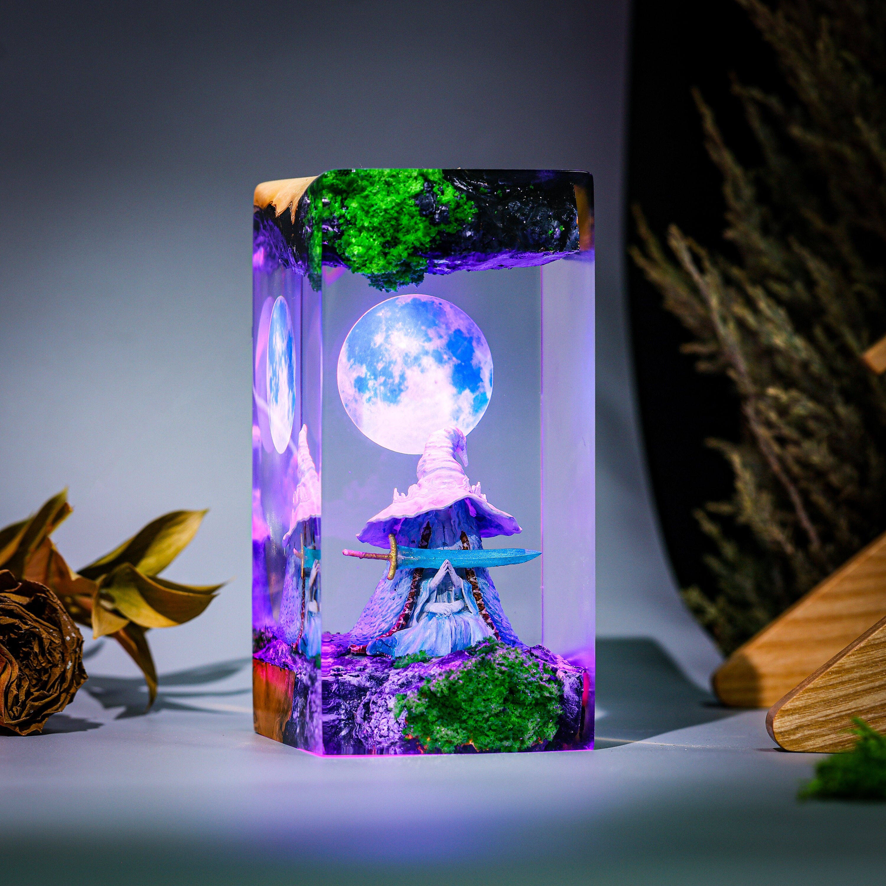 Elden Ring Shadow of the Erdtree Lamp, Darkmoon Greatsword Night Light ...