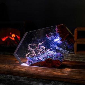 Xeno.morph Epoxy Lamp Alien Resin Lamp, Star War Resin Art Lamp, Unique ...