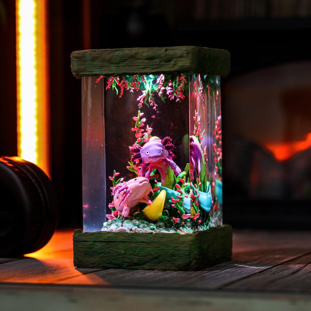 Cute Axolotl Epoxy Lamp Realistic Axolotl Diorama Resin Lamp Terrarium ...