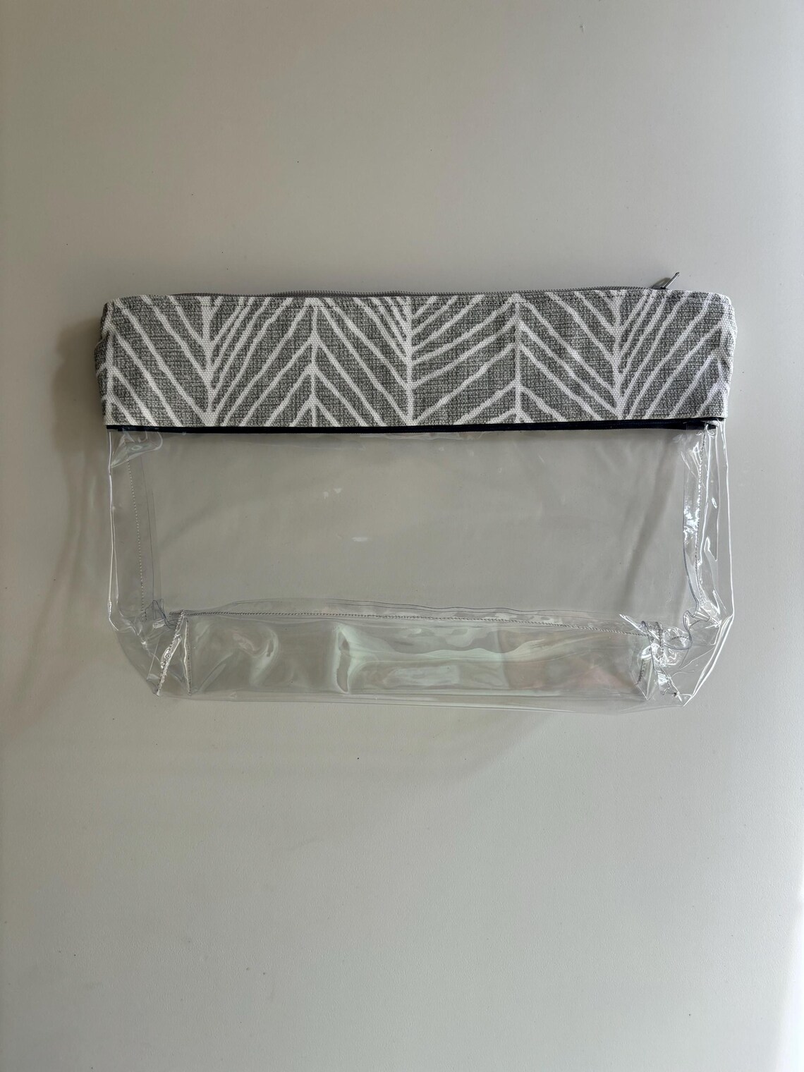 Clear Vinyl Zipper Pouch: Travel Makeup Cosmetic Bag - Etsy