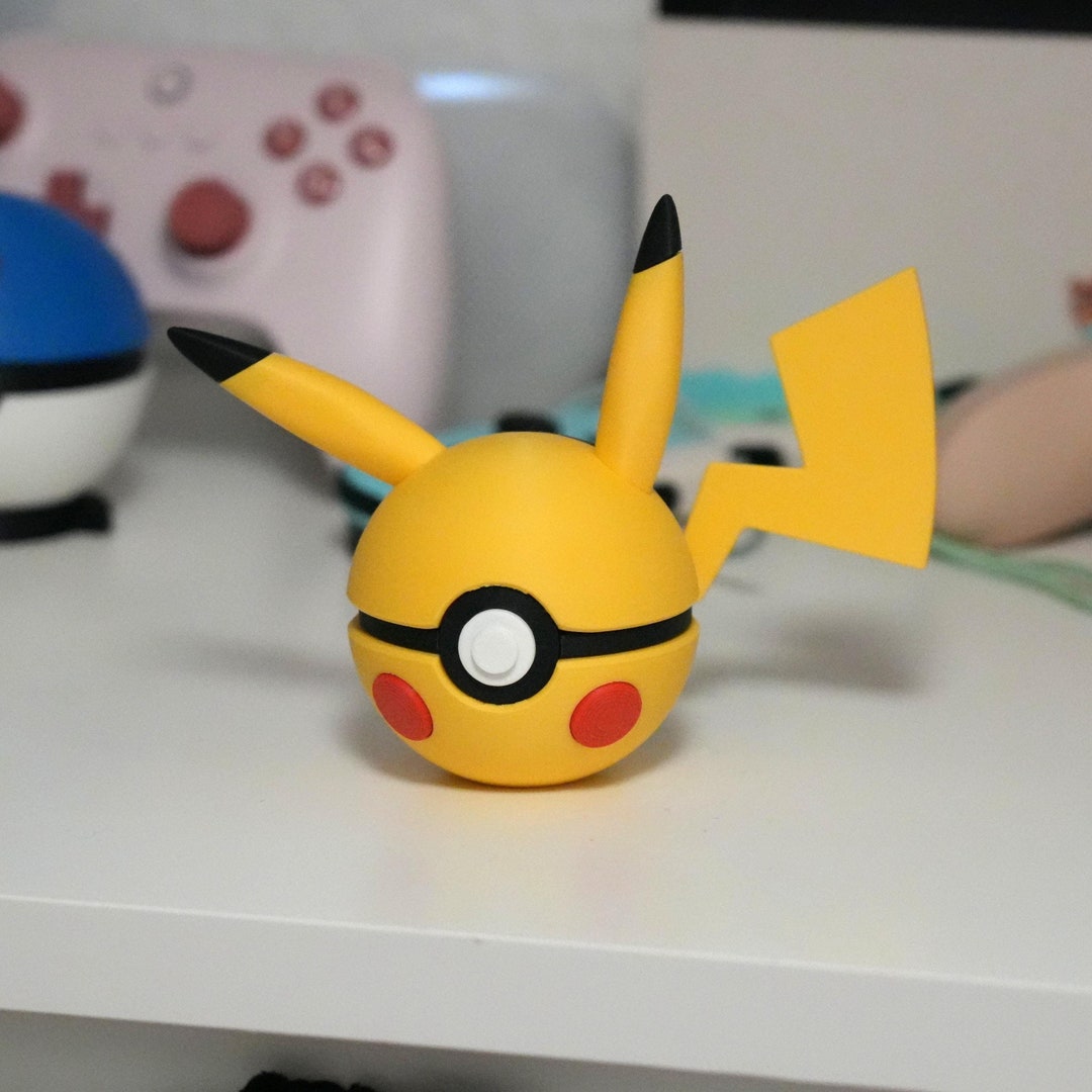 Pikachu Pokéball – 3D Printed Decoration | Pokémon Figure in Pokéball ...