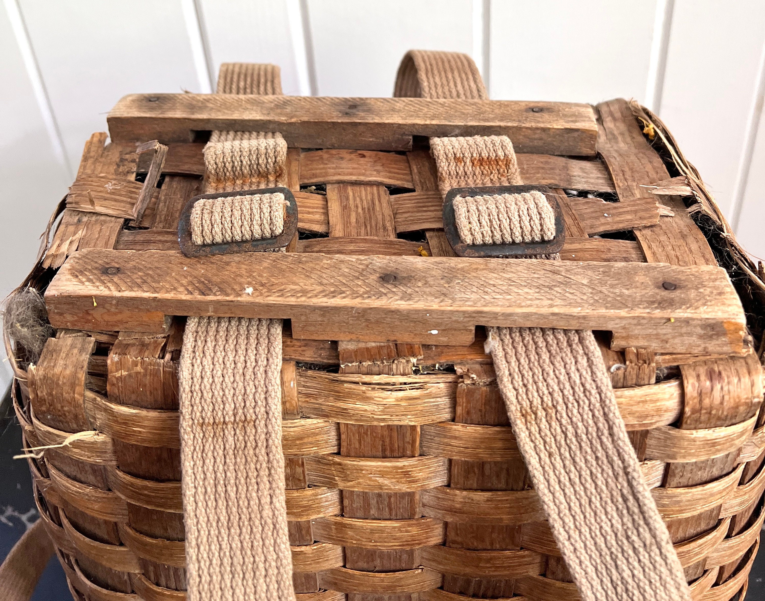 VINTAGE | Trapper’s Andirondak Basket Backpack | Primitive Decor ...