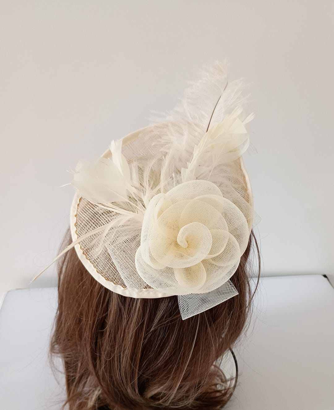 Cream Fascinator for Wedding, Royal Ascot, Ladies Day, Wedding Occasion ...