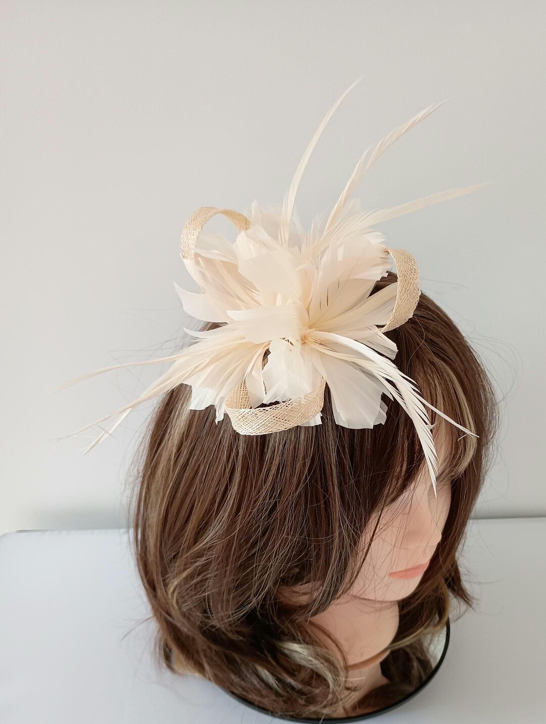 Beige Small Fascinator for Wedding, Royal Ascot, Ladies Day, Wedding ...