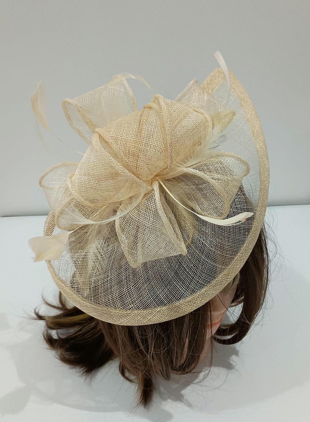 Beige Fascinator for Wedding, Royal Ascot, Ladies Day, Wedding Occasion ...