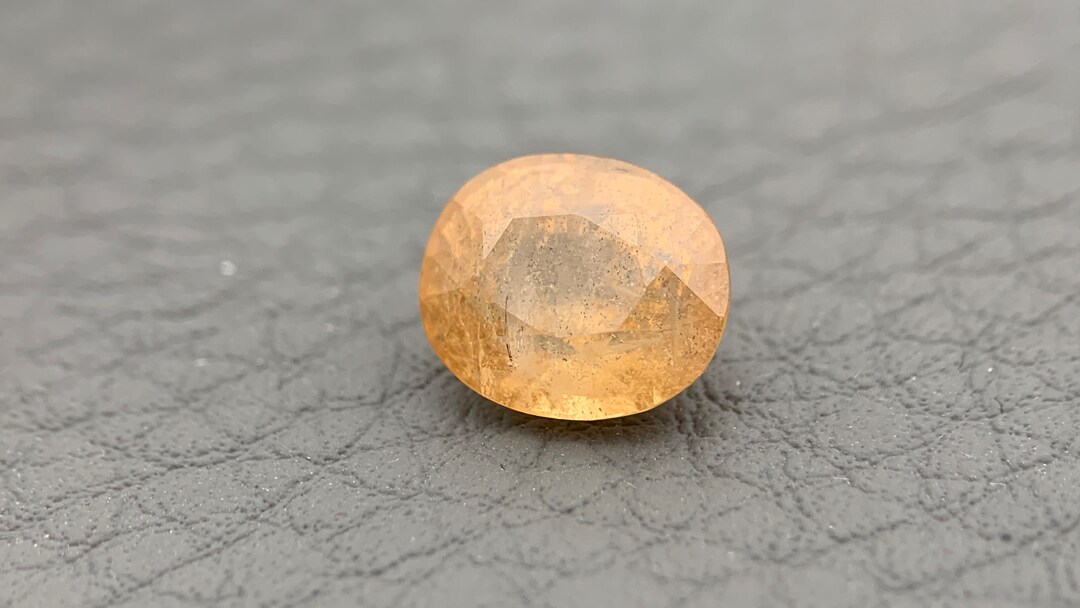 3.69ct. Natural Yellow Sapphire | Natural Yellow Sapphire | Africa | 9.2x8.0 | Gemstone ...