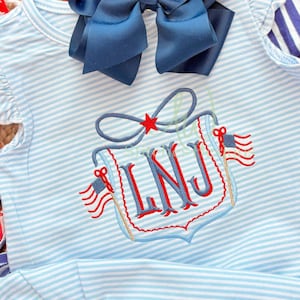 Patriotic Flag Bow Crest Monogram Frame Embroidery Design File - Etsy