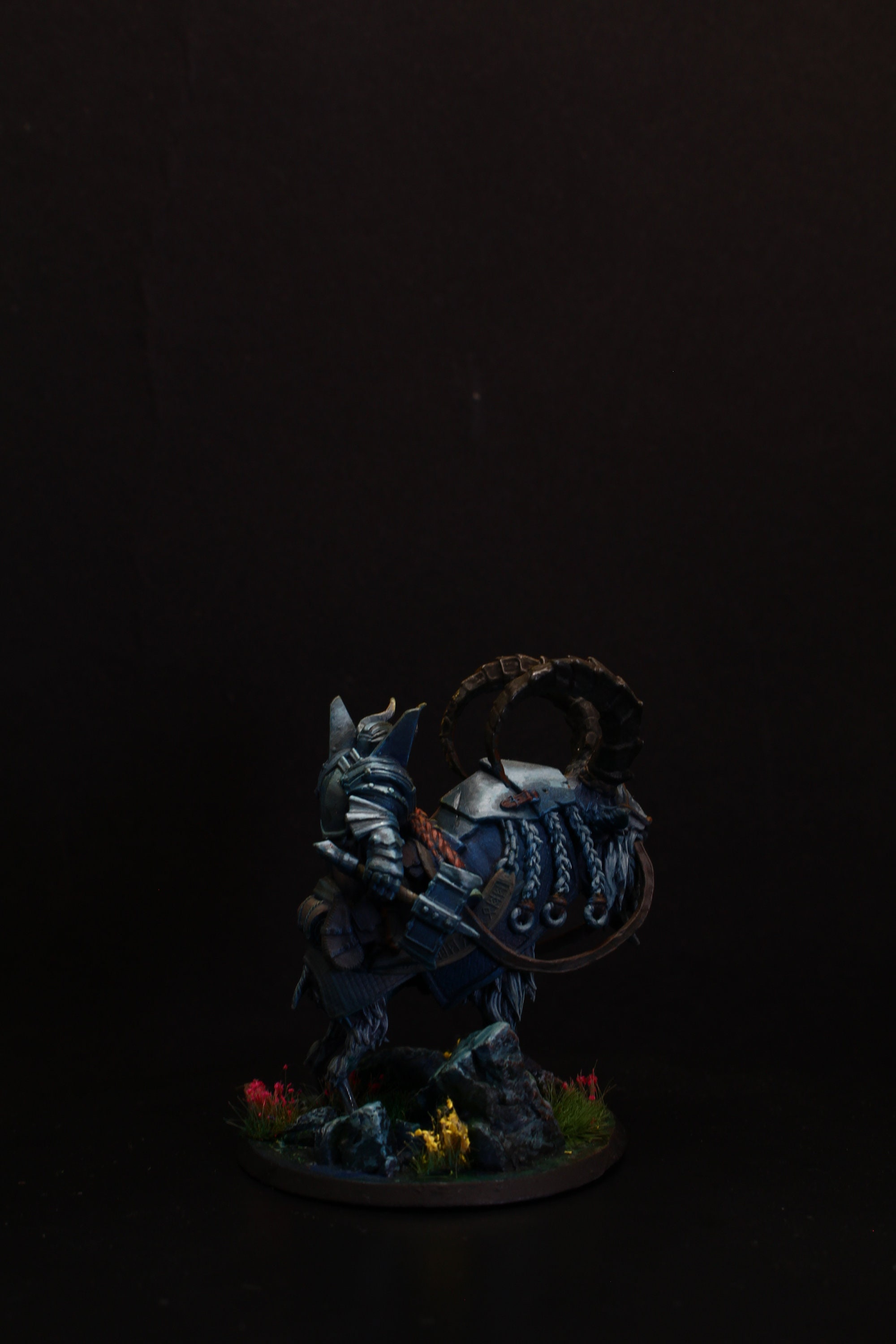 Dwarfen Battlegoat Rider Tusk and Steel Lord of the Print Bemalte ...