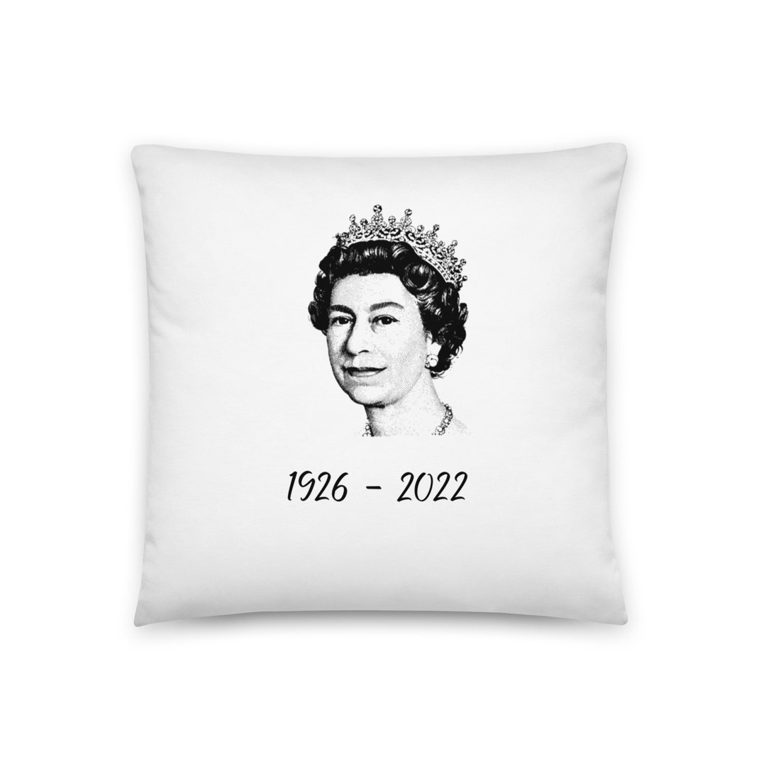 In Loving Memory of Her Majesty Queen Elizabeth II Pillow - Etsy